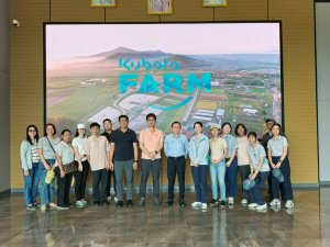 Exploring the First Educational and Experimental Modern Farm in ...